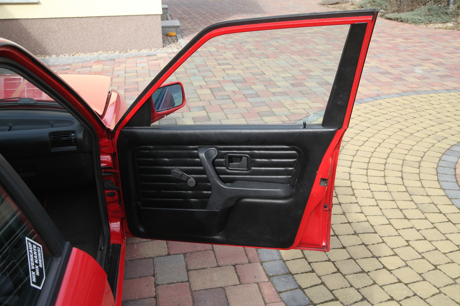 E30 SEITE